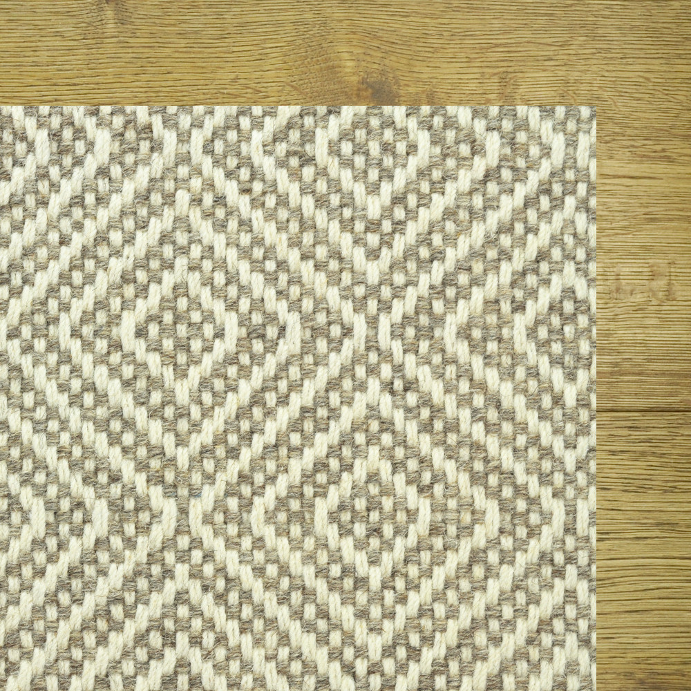 Custom Oil Nut Bay Mocha Wool Area Rug